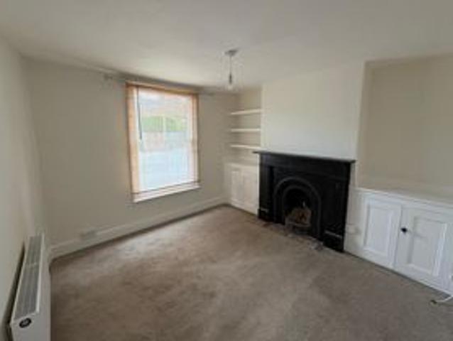 Monthly Rental Of £1,400