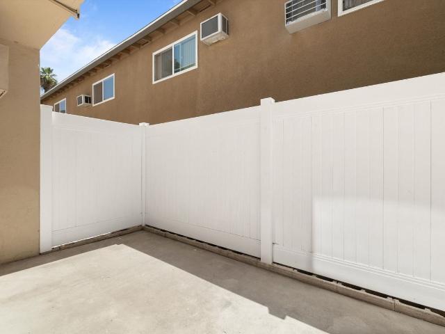 MONTICELLO APARTMENT HOMES 3 Bedroom Apartment for Rent at 7409 Magnolia Ave, Riverside, CA 92504 Magnolia Center