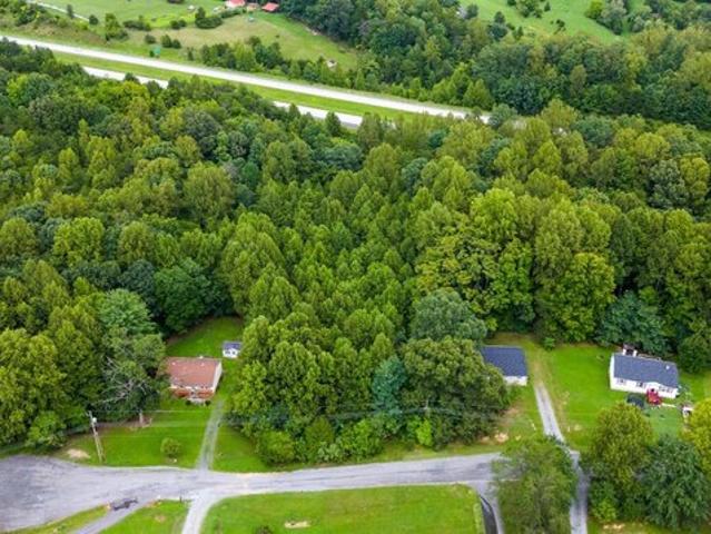 Monticello Ln, Madison Heights, VA 24572