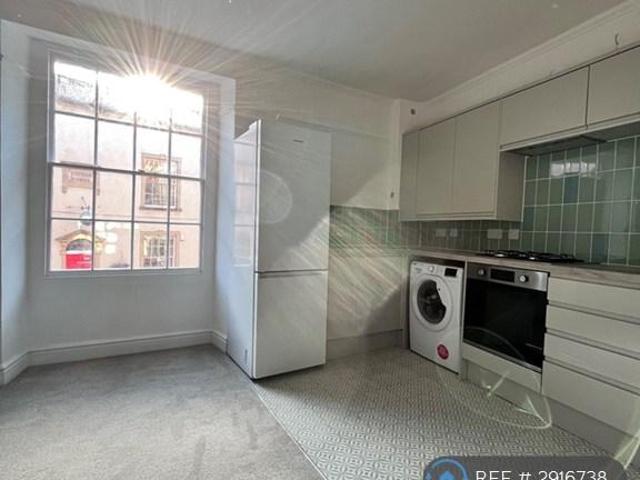Montpelier, Bristol, BS6 1 bed flat to rent £1,150 pcm £265 pw