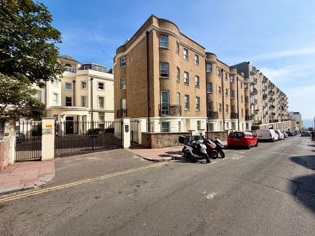 Montpelier Road, Brighton BN1, 1 bed property to rent, £1,450 pcm | PrimeLocation