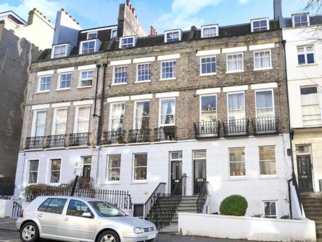Montpelier Road, Brighton BN1, 2 bed flat to rent, £1,725 pcm | PrimeLocation