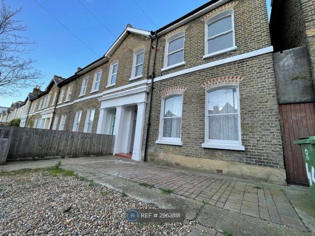 Montpelier Road, London SE15, 4 bed flat to rent, £4,000 pcm | PrimeLocation