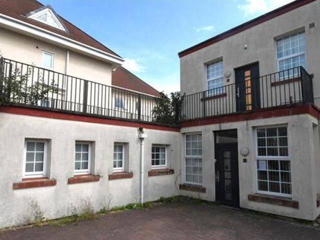 Montpellier Crescent, Wallasey, 2 Bedroom Flat