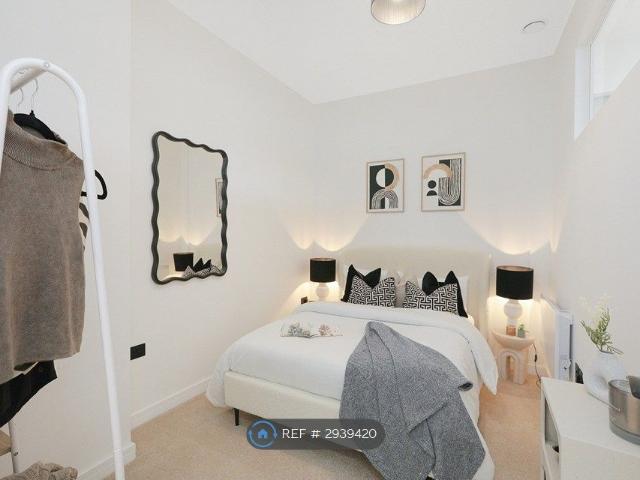 Montpellier Drive, Cheltenham GL50, 1 bed flat to rent, £1,200 pcm | PrimeLocation