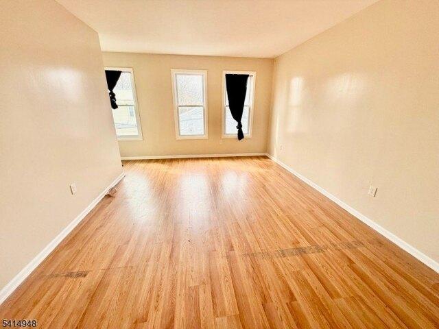 Montrose Ter, Irvington, Home For Sale