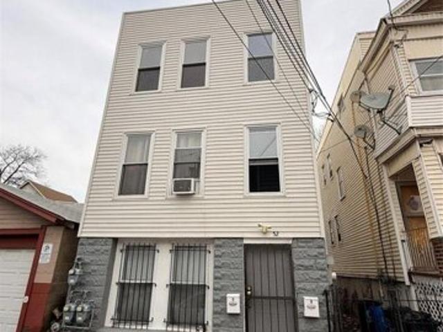 Montrose Ter, Irvington, Home For Sale