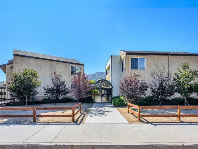 Montrose Villas