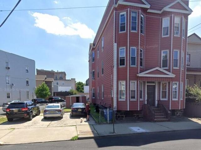 Montrose Ave, Jersey City, Home For Sale