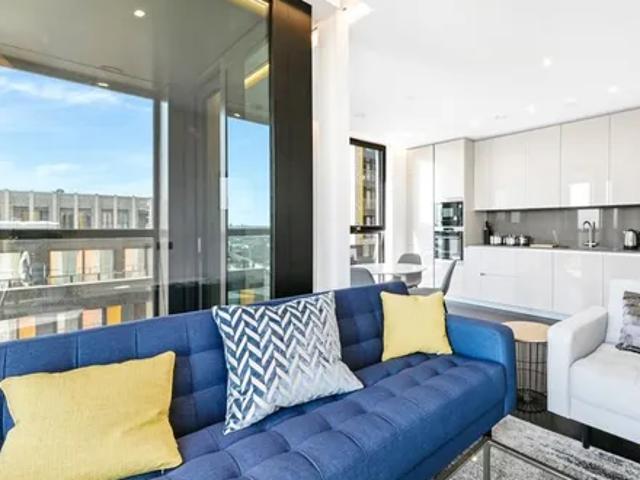 Montrose Building, 2 Malthouse Road, Nine Elms, London, SW8 5AX, United Kingdom | 2 bed apartment for rent #131907668 | Rentberry