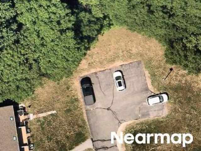 Montrose Dr
