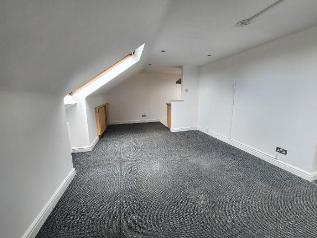 Montrose Street, Brechin DD9, 2 bed flat to rent, £525 pcm | PrimeLocation