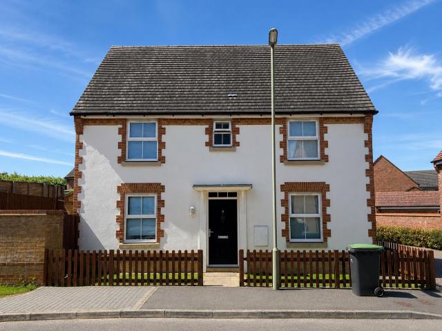 Montreal Drive, Waterlooville PO7, 3 bed detached house to rent, £2,000 pcm | PrimeLocation