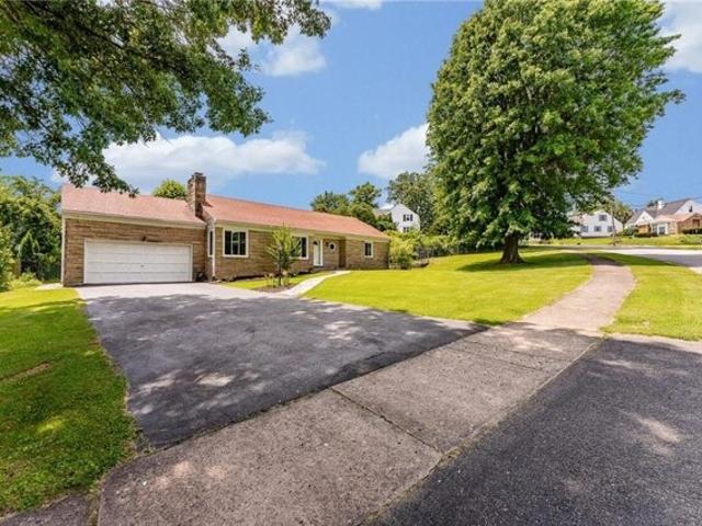 Montview St, Uniontown, Home For Sale