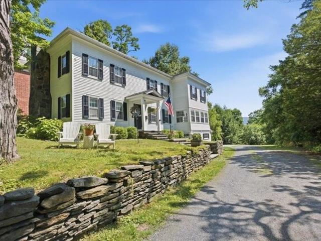 Monument Ave, Bennington, Home For Sale