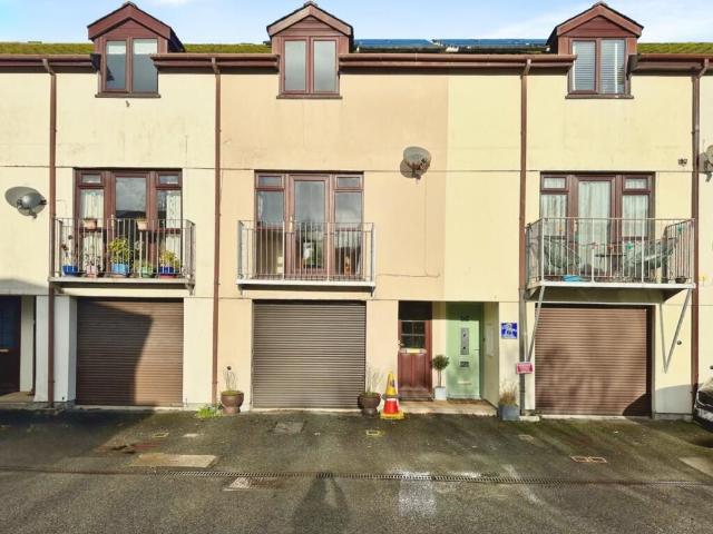 Monument Road, Helston TR13, 2 bed terraced house to rent, £1,100 pcm | PrimeLocation