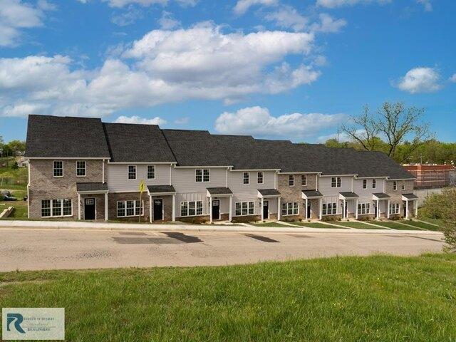 Monument St, Danville, Home For Sale