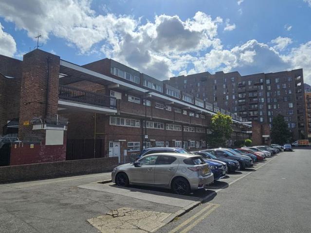 Mona Street, Canning Town, London E16, 2 bed flat to rent, £1,700 pcm | PrimeLocation