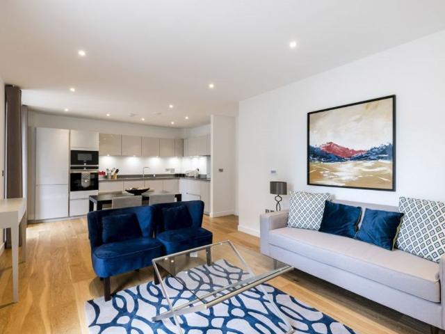 Monach Square, London SW11, 2 bed flat to rent, £6,933 pcm | PrimeLocation
