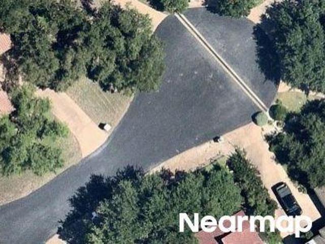 Monarch Oaks Ln