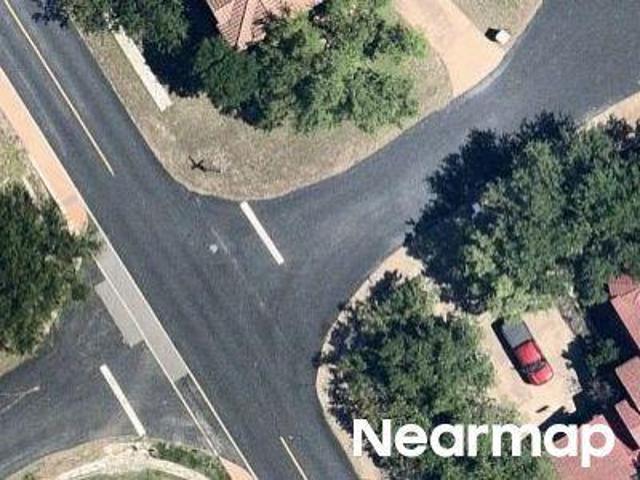 Monarch Oaks Ln