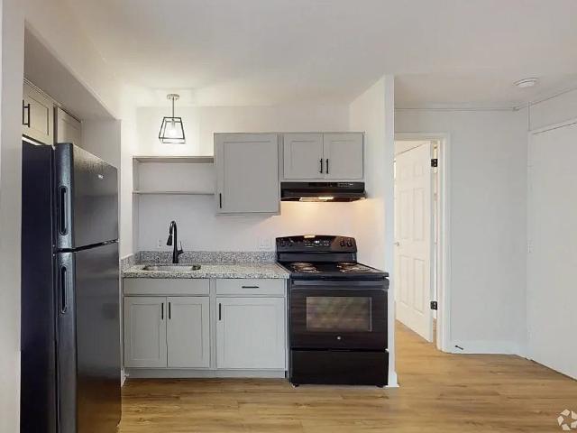 Monarch on Highland 1 Bedroom Apartment for Rent at 274 S Highland St, Memphis, TN 38111 University of Memphis