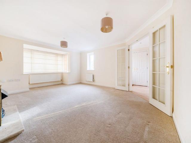 Monarch Drive, Reading, RG2 9EW