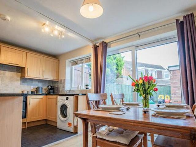 Monarch Drive, St. John´s, 3 Bedroom Semi detached
