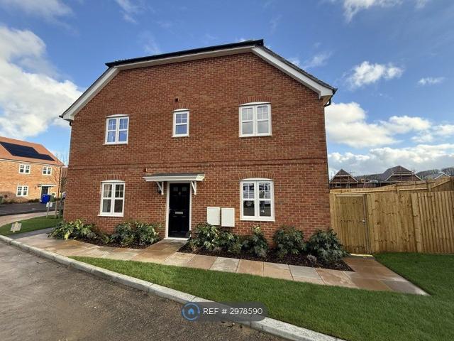 Monarch Place, Newington ME9, 3 bed semi detached house to rent, £1,900 pcm | PrimeLocation