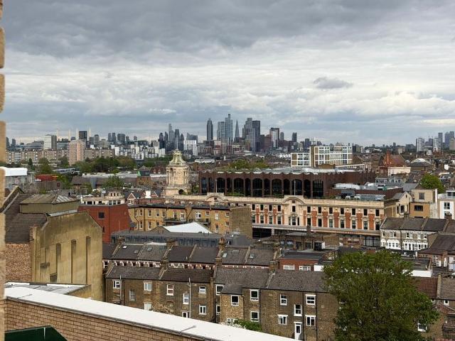 Monarch Square, London SW11, Studio to rent, £2,250 pcm | PrimeLocation