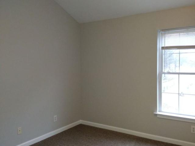 Monarch Village Apartments 2 Bedroom Apartment for Rent at 202 Cemetery Ave, Gallatin, TN 37066