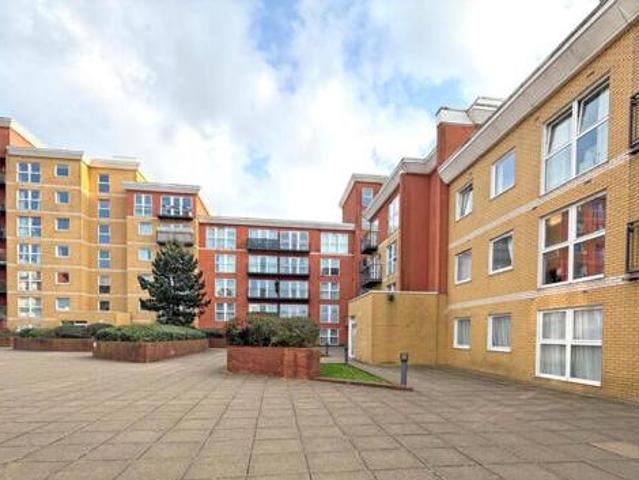 Monarch Way, Ilford, 2 Bedroom Apartment