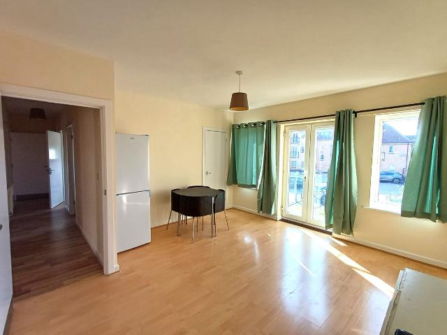 Monarch Way, Ilford IG2, 2 bed flat to rent, £1,750 pcm | PrimeLocation