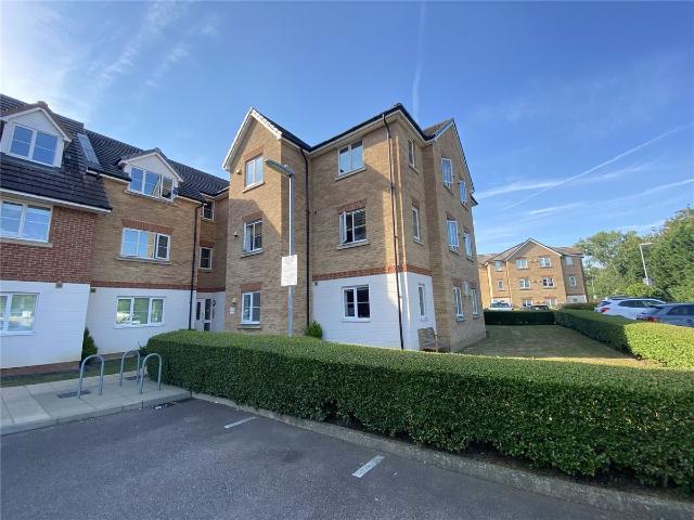 Monarch Way, Leighton Buzzard, Central Bedfordshire LU7, 2 bed flat to rent, £1,200 pcm | PrimeLocation