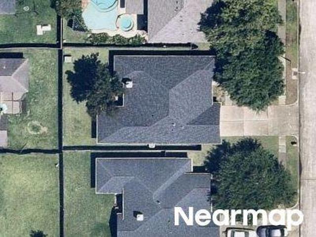 Monarch Wood Dr