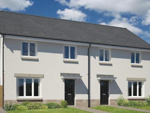 Monarchs Walk, West Calder, 3 Bedroom Semi detached