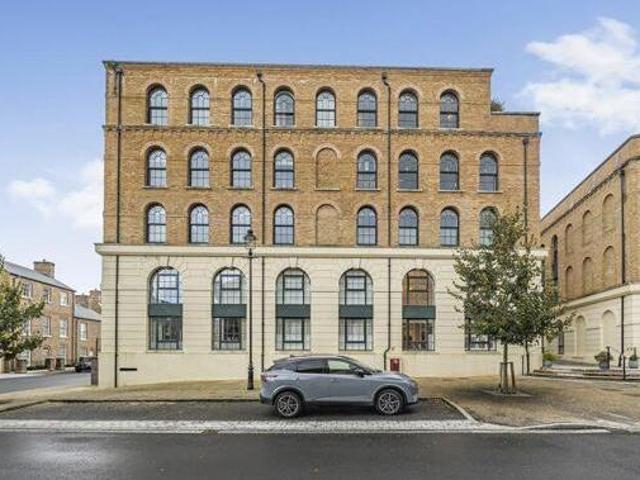 Monaveen House, Poundbury, 2 Bedroom Apartment