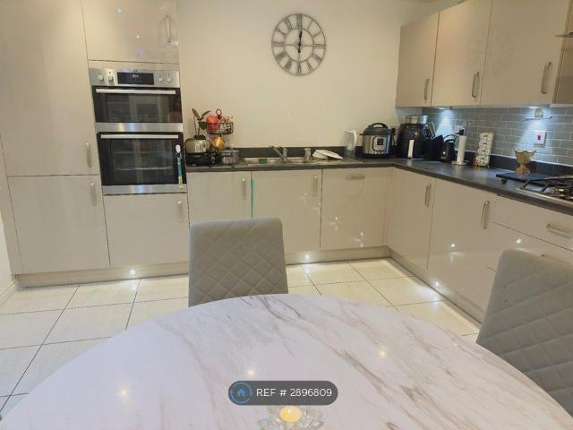 Monck Lane, Rugby CV23, Room to rent, £650 pcm | PrimeLocation