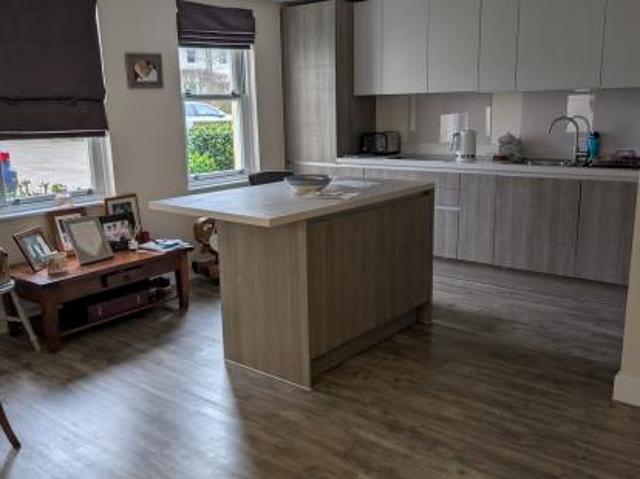 Monday Friday let Double room in shared house in Walton on the Hill