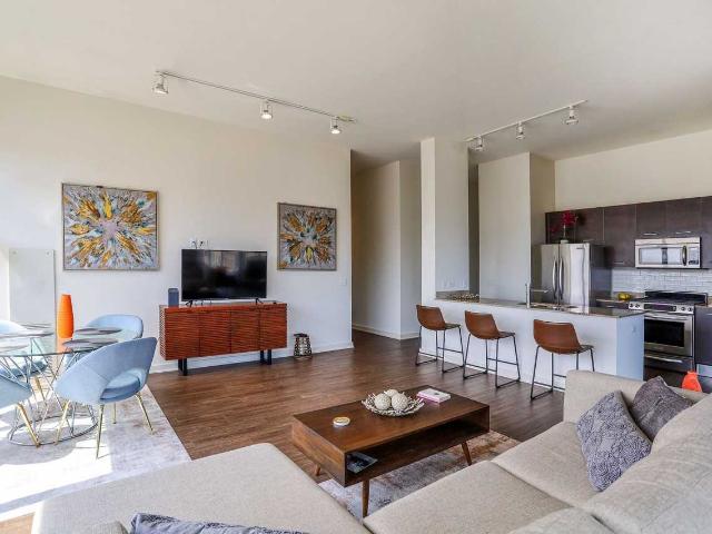 Mondial River West 1 Bedroom Apartment for Rent at 910 W Huron St, Chicago, IL 60642 West Town