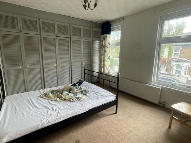 Monega Road, London E12, Room to rent, £950 pcm | PrimeLocation
