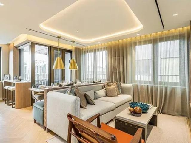 Moneysupermarket Group, 1 Dean Street, London, W1D 3RB, United Kingdom | 3 bed apartment for rent #139402834 | Rentberry