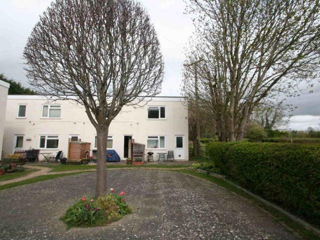 Mongewell 1 bed flat to rent £850 pcm £196 pw