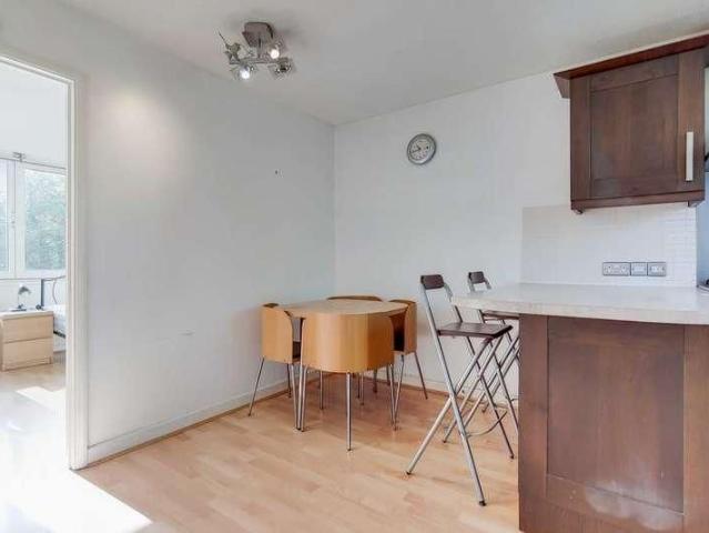 Monica Shaw Court, Purchese Street, Kings Cross, NW1