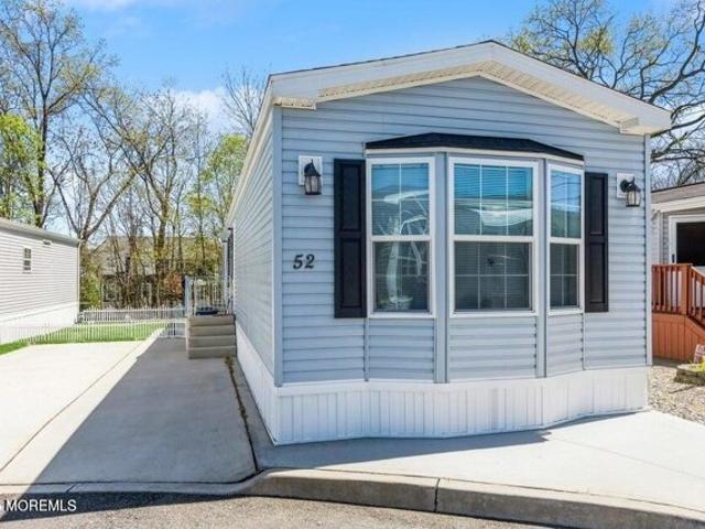 Monique Cir, Hazlet, Property For Sale