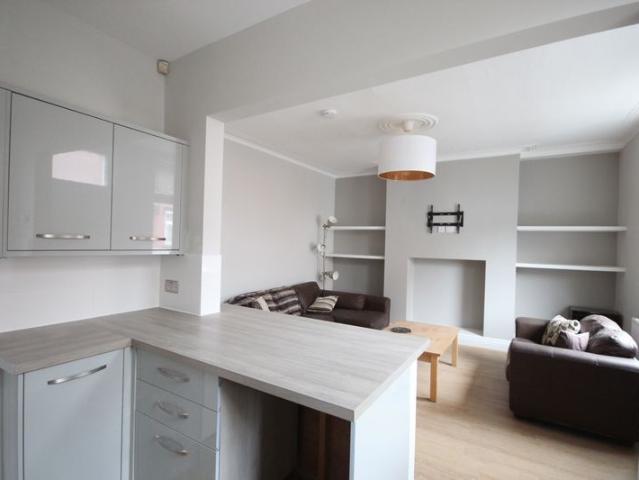 Monk Bridge Place, Meanwood, Leeds, West Yorkshire LS6, 3 bed terraced house to rent, £1,395 pcm | PrimeLocation