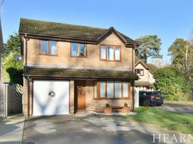 Monks Close, West Moors, 4 Bedroom Detached