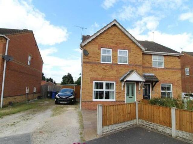 Monks Close, Dunscroft, 3 Bedroom Semi detached