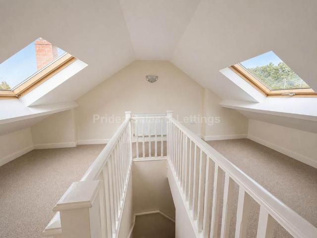 Monks Road, Lincoln 2 bed flat to rent £1,000 pcm £231 pw