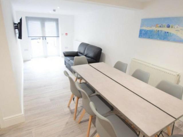 Monks Road, Lincoln LN2 10 bed house to rent £5,536 pcm £1,278 pw